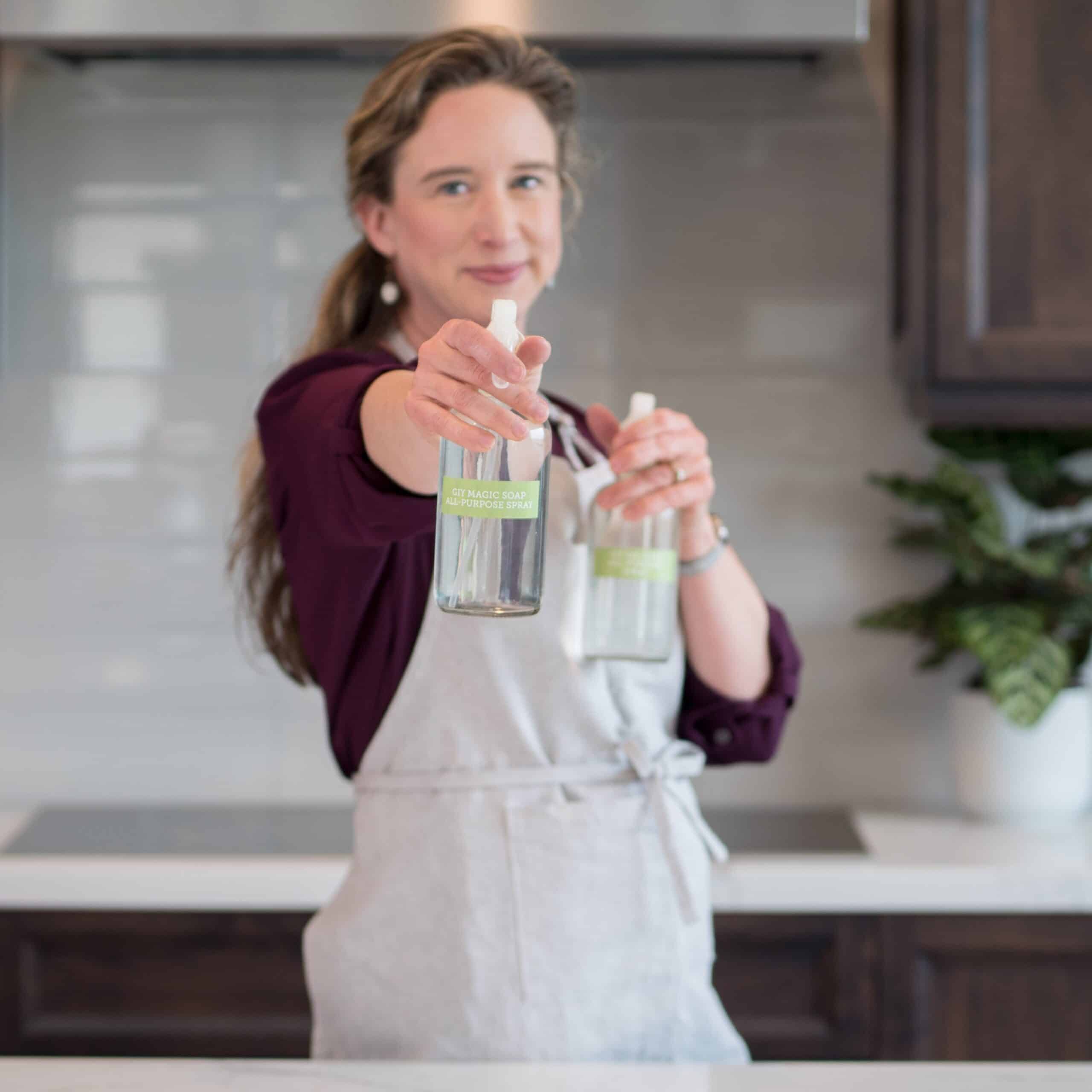 GIY (Green-It-Yourself) with Non-Toxic DIY Recipes for Cleaning & Body ...